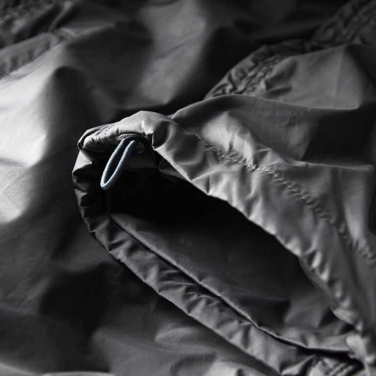 【nonnaitive】“HIKER PUFF JACKET POLY TAFFETA DICROS🄬” “HIKER EASY PANTS POLY TAFFETA DICROS🄬 WITH ...